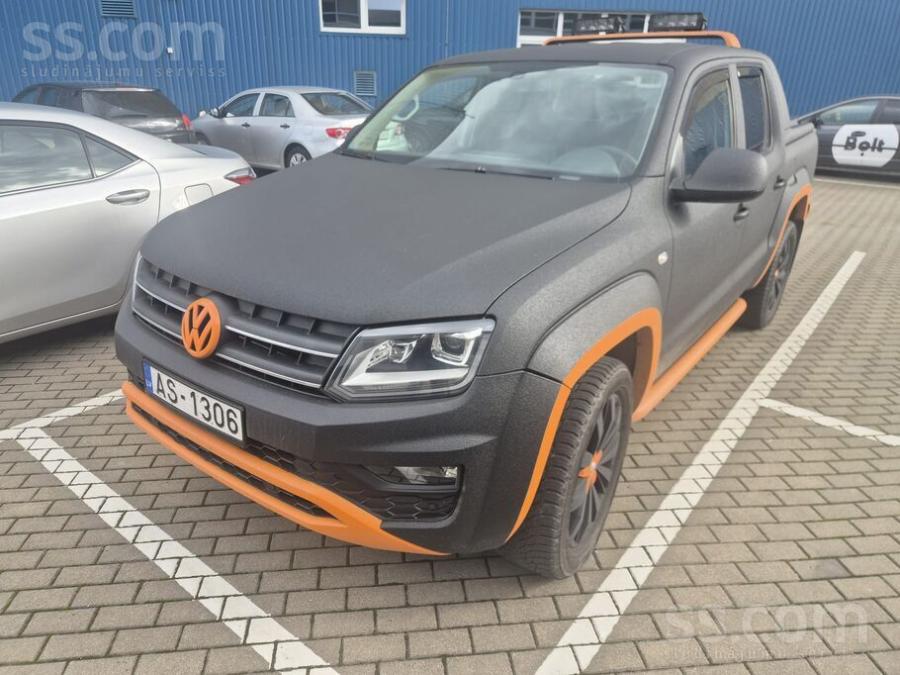 Melns Volkswagen Amarok 2015 Rīga, ar dzinēja tilpumu 2.00 L un nobraukumu 260 tūkst. km par 18500 €, foto 1 vietnē AUTOMOTO.COM.LV