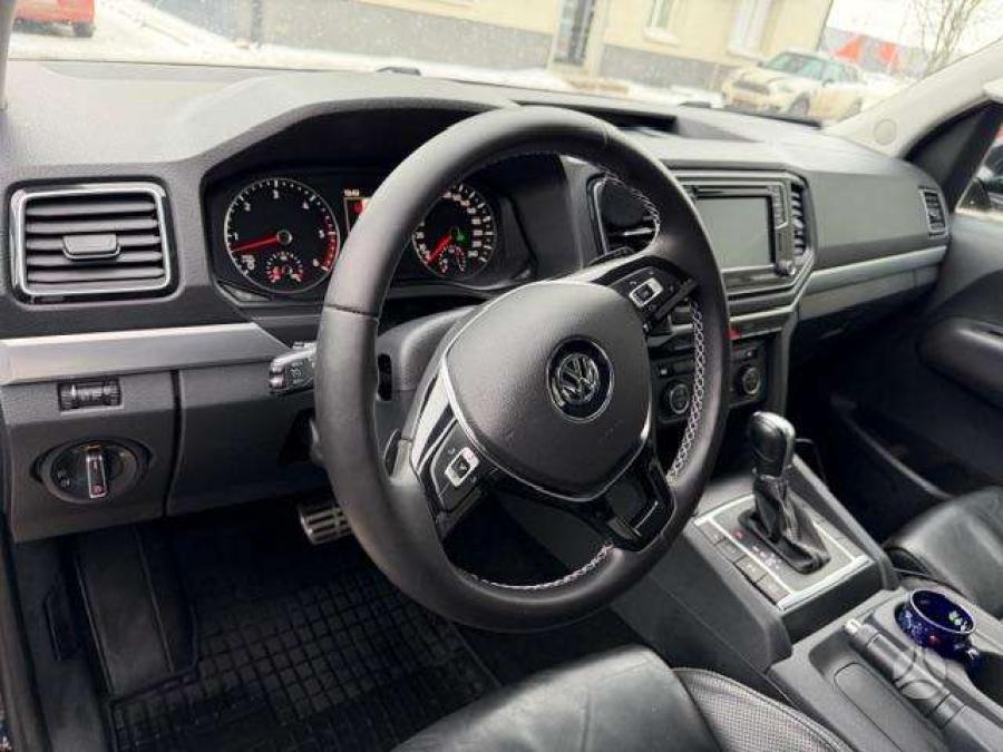 Melns Volkswagen Amarok 2016 Kauņa, ar dzinēja tilpumu 2.97 L un nobraukumu 304 tūkst. km par 14500 €, foto 7 vietnē AUTOMOTO.COM.LV