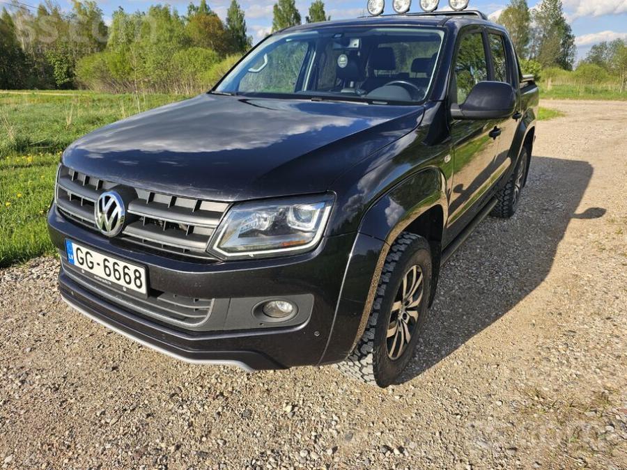 Melns Volkswagen Amarok 2016 Madona, ar dzinēja tilpumu 2.00 L un nobraukumu 219 tūkst. km par 13900 €, foto 1 vietnē AUTOMOTO.COM.LV