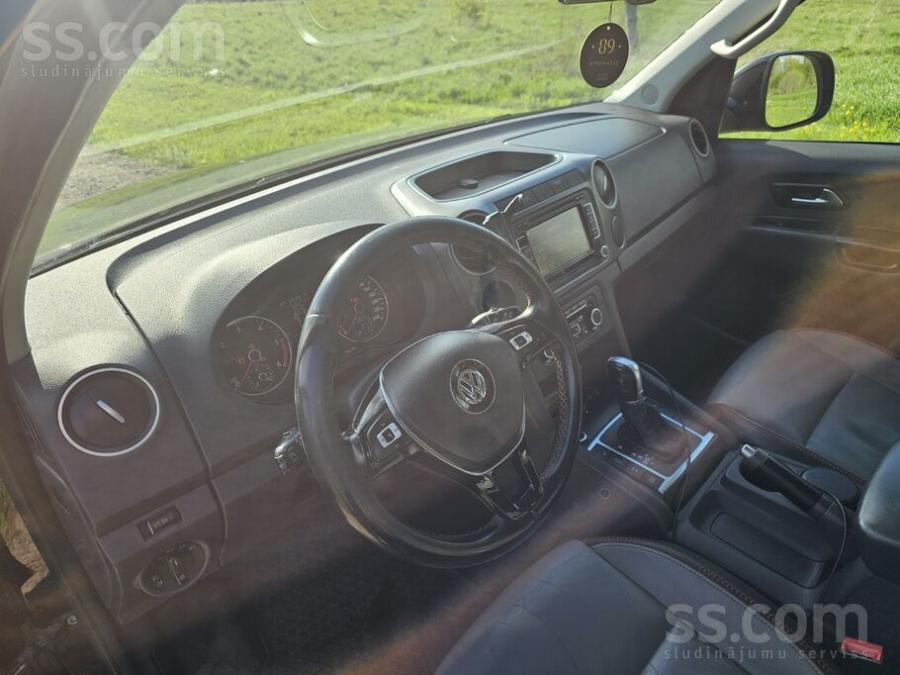 Melns Volkswagen Amarok 2016 Madona, ar dzinēja tilpumu 2.00 L un nobraukumu 219 tūkst. km par 13900 €, foto 6 vietnē AUTOMOTO.COM.LV
