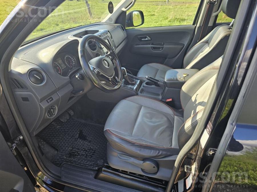 Melns Volkswagen Amarok 2016 Madona, ar dzinēja tilpumu 2.00 L un nobraukumu 219 tūkst. km par 13900 €, foto 7 vietnē AUTOMOTO.COM.LV