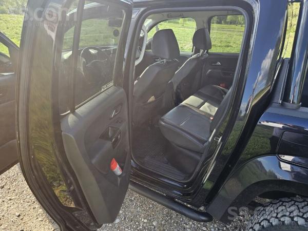 Melns Volkswagen Amarok 2016 Madona, ar dzinēja tilpumu 2.00 L un nobraukumu 219 tūkst. km par 13900 €, foto 7 vietnē AUTOMOTO.COM.LV