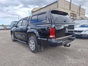 Black Volkswagen Amarok 2016 in Talsi, with an engine capacity of 2.00 L and mileage of 236 thousand km for 16800 €, photo 4 on AUTOMOTO.COM.LV