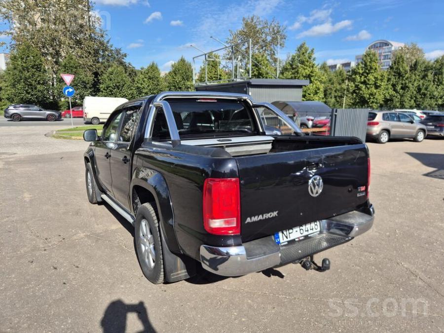 Melns Volkswagen Amarok 2016 Rīga, ar dzinēja tilpumu 2.00 L un nobraukumu 263 tūkst. km par 14990 €, foto 9 vietnē AUTOMOTO.COM.LV