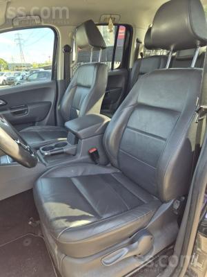 Melns Volkswagen Amarok 2016 Rīga, ar dzinēja tilpumu 2.00 L un nobraukumu 263 tūkst. km par 14990 €, foto 15 vietnē AUTOMOTO.COM.LV