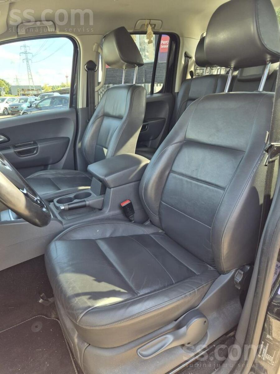 Melns Volkswagen Amarok 2016 Rīga, ar dzinēja tilpumu 2.00 L un nobraukumu 263 tūkst. km par 14990 €, foto 15 vietnē AUTOMOTO.COM.LV