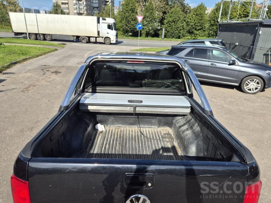 Melns Volkswagen Amarok 2016 Rīga, ar dzinēja tilpumu 2.00 L un nobraukumu 263 tūkst. km par 14990 €, foto 17 vietnē AUTOMOTO.COM.LV