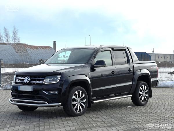 Black Volkswagen Amarok 2017 in Taurage, with an engine capacity of 3.00 L and mileage of 246 thousand km for 16900 €, photo 1 on AUTOMOTO.COM.LV