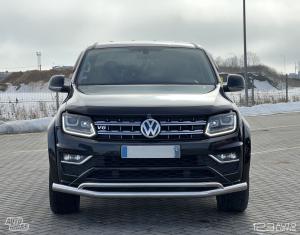 Melns Volkswagen Amarok 2017 Tauragė, ar dzinēja tilpumu 3.00 L un nobraukumu 246 tūkst. km par 16900 €, foto 3 vietnē AUTOMOTO.COM.LV