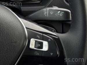 Black Volkswagen Amarok 2017 in Valmiera, with an engine capacity of 3.00 L and mileage of 290 thousand km for 22900 €, photo 13 on AUTOMOTO.COM.LV