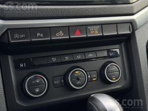 Black Volkswagen Amarok 2017 in Valmiera, with an engine capacity of 3.00 L and mileage of 290 thousand km for 22900 €, photo 14 on AUTOMOTO.COM.LV