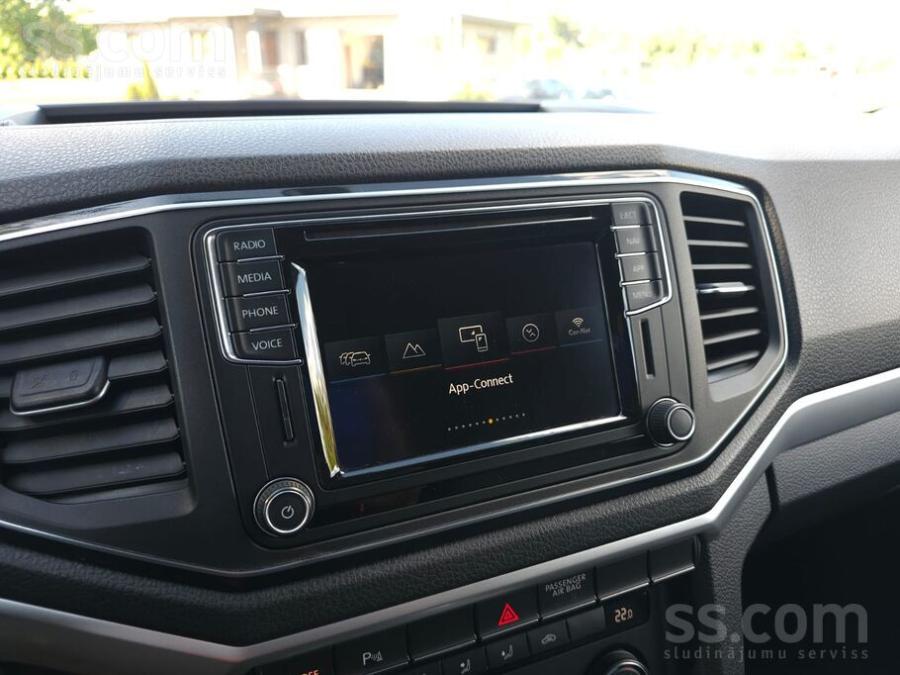 Melns Volkswagen Amarok 2018 Rīga, ar dzinēja tilpumu 3.00 L un nobraukumu 240 tūkst. km par 20777 €, foto 30 vietnē AUTOMOTO.COM.LV