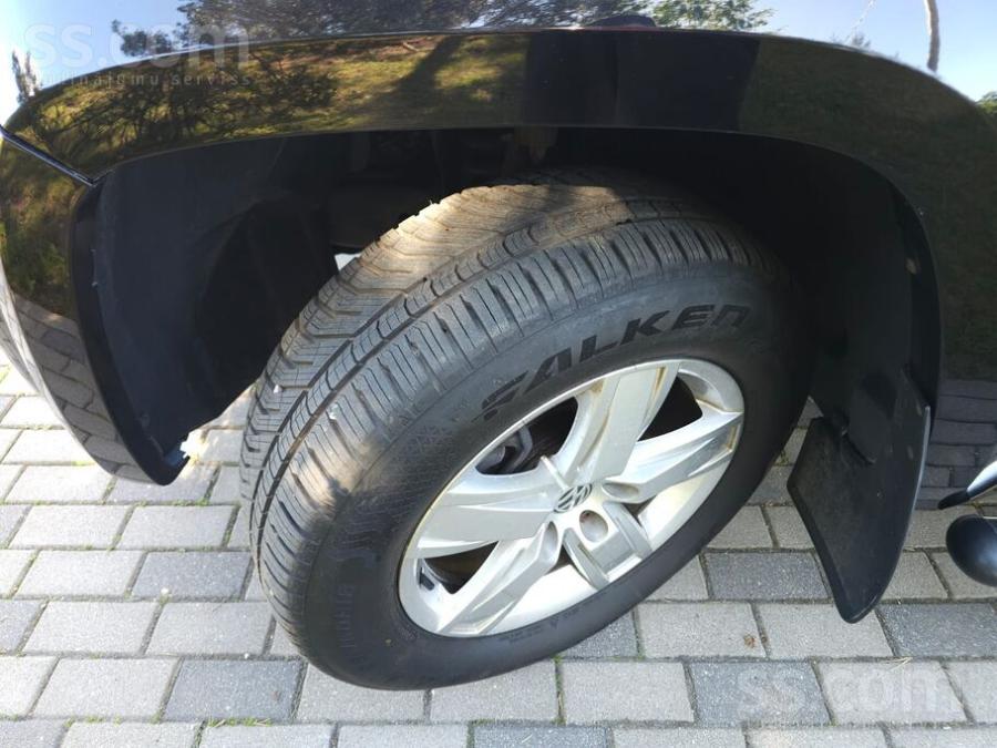 Melns Volkswagen Amarok 2018 Rīga, ar dzinēja tilpumu 3.00 L un nobraukumu 240 tūkst. km par 20777 €, foto 34 vietnē AUTOMOTO.COM.LV