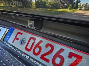 Black Volkswagen Amarok 2018 in Riga, with an engine capacity of 3.00 L and mileage of 240 thousand km for 20777 €, photo 17 on AUTOMOTO.COM.LV