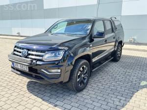 Black Volkswagen Amarok 2019 in Jelgava, with an engine capacity of 3.00 L and mileage of 262 thousand km for 26500 €, photo 4 on AUTOMOTO.COM.LV
