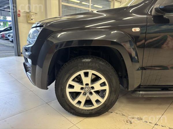 Melns Volkswagen Amarok 2020 Rīga, ar dzinēja tilpumu 3.00 L un nobraukumu 58 tūkst. km par 24900 €, foto 5 vietnē AUTOMOTO.COM.LV