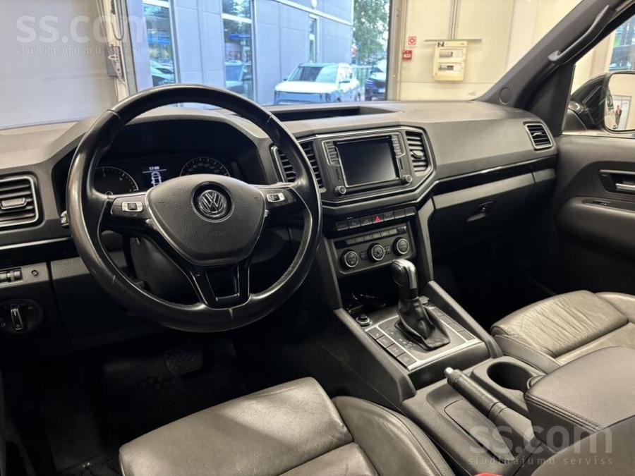 Black Volkswagen Amarok 2020 in Riga, with an engine capacity of 3.00 L and mileage of 58 thousand km for 24900 €, photo 15 on AUTOMOTO.COM.LV
