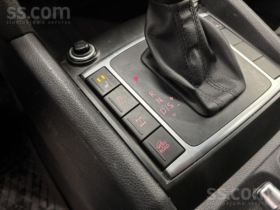 Black Volkswagen Amarok 2020 in Riga, with an engine capacity of 3.00 L and mileage of 58 thousand km for 24900 €, photo 20 on AUTOMOTO.COM.LV