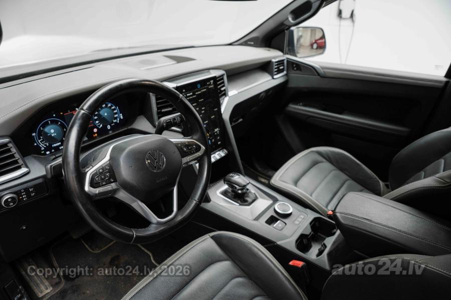 Black Volkswagen Amarok 2024 in Tallinn, with an engine capacity of 3.00 L and mileage of 38 thousand km for 56000 €, photo 8 on AUTOMOTO.COM.LV