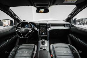 Black Volkswagen Amarok 2024 in Tallinn, with an engine capacity of 3.00 L and mileage of 38 thousand km for 56000 €, photo 10 on AUTOMOTO.COM.LV