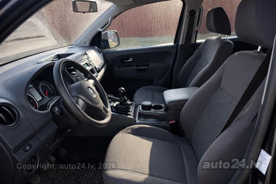 Blue Volkswagen Amarok 2014 in Kohtla-Jarve, with an engine capacity of 2.00 L and mileage of 310 thousand km for 8200 €, photo 6 on AUTOMOTO.COM.LV