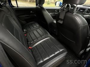 Zils Volkswagen Amarok 2016 Valmiera, ar dzinēja tilpumu 3.00 L un nobraukumu 200 tūkst. km par 21400 €, foto 11 vietnē AUTOMOTO.COM.LV