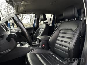Zils Volkswagen Amarok 2016 Valmiera, ar dzinēja tilpumu 3.00 L un nobraukumu 200 tūkst. km par 21400 €, foto 12 vietnē AUTOMOTO.COM.LV