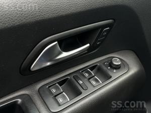 Zils Volkswagen Amarok 2016 Valmiera, ar dzinēja tilpumu 3.00 L un nobraukumu 200 tūkst. km par 21400 €, foto 13 vietnē AUTOMOTO.COM.LV