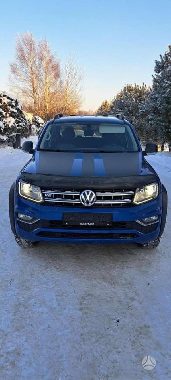 Zils Volkswagen Amarok 2018 Šalčininkai, ar dzinēja tilpumu 2.97 L un nobraukumu 137 tūkst. km par 23000 €, foto 3 vietnē AUTOMOTO.COM.LV