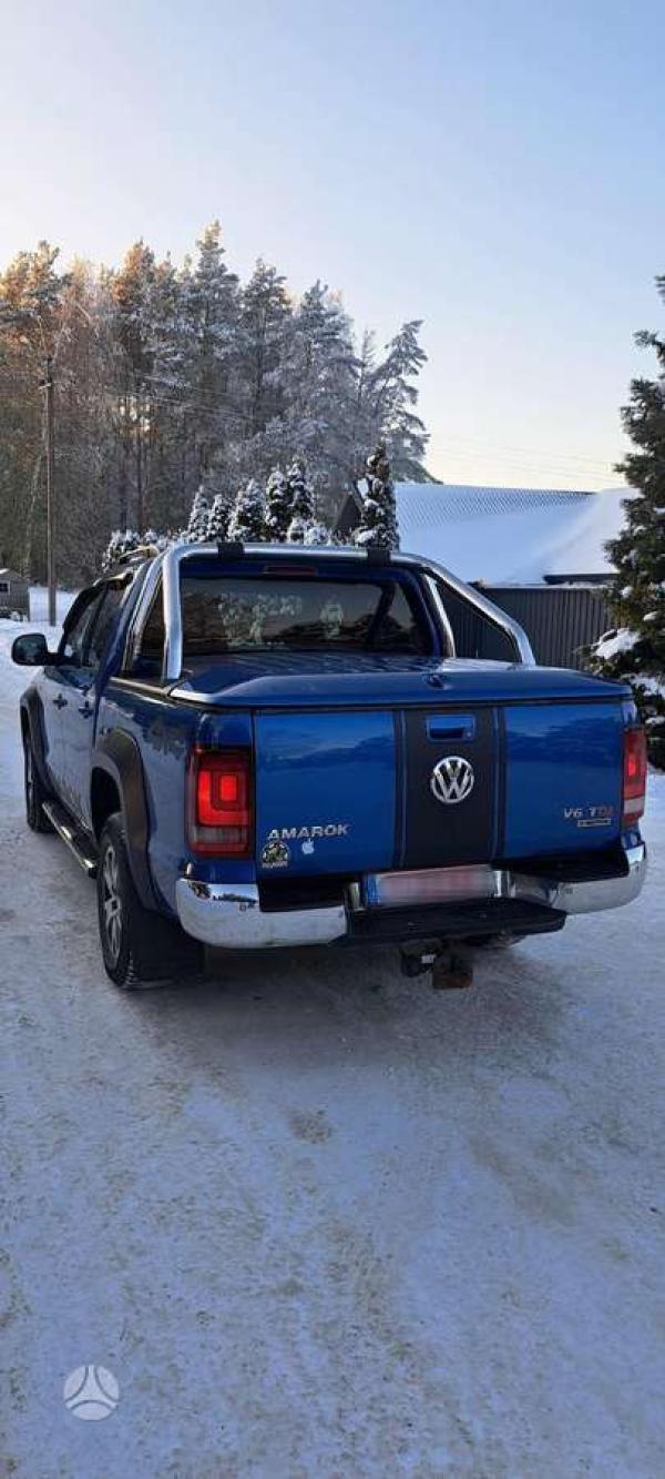 Zils Volkswagen Amarok 2018 Šalčininkai, ar dzinēja tilpumu 2.97 L un nobraukumu 137 tūkst. km par 23000 €, foto 6 vietnē AUTOMOTO.COM.LV