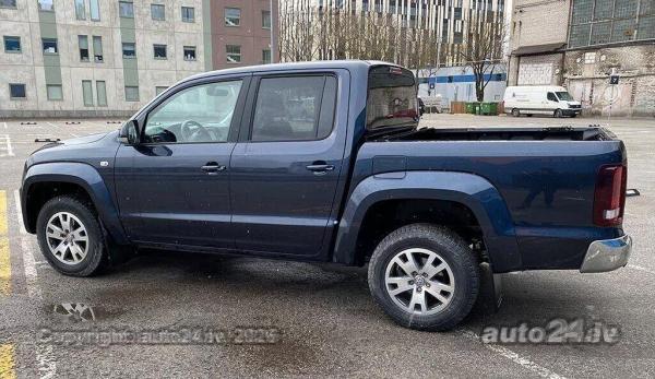 Blue Volkswagen Amarok 2018 in Tallinn, with an engine capacity of 3.00 L and mileage of 249 thousand km for 19900 €, photo 5 on AUTOMOTO.COM.LV