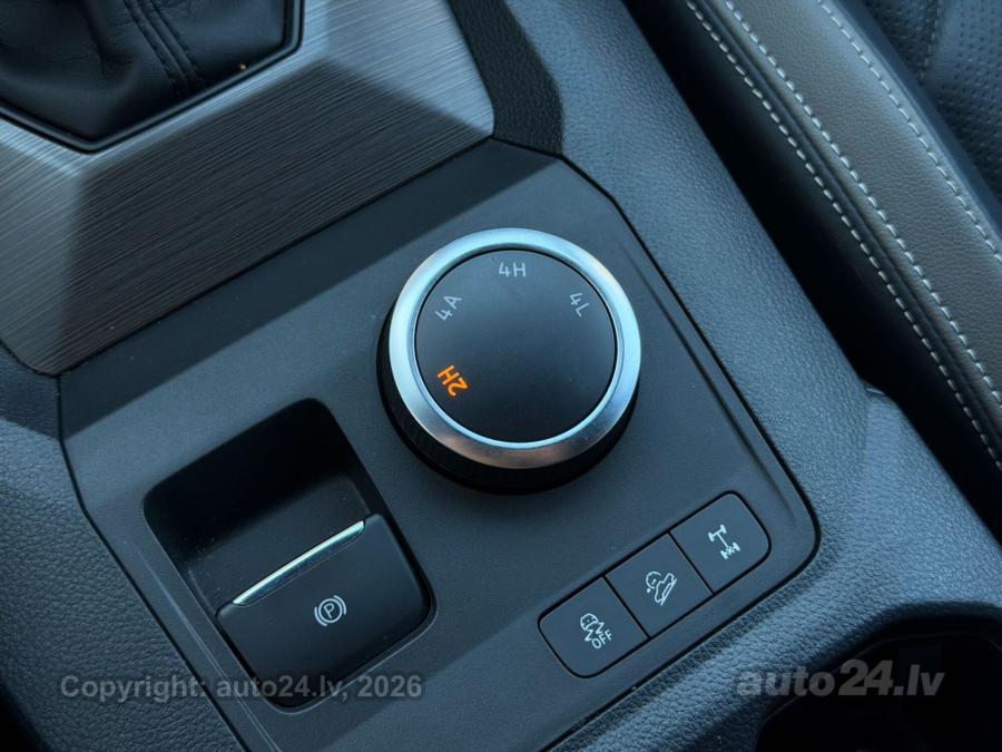 Zils Volkswagen Amarok 2024 Pērnava, ar dzinēja tilpumu 3.00 L un nobraukumu 40 tūkst. km par 53900 €, foto 20 vietnē AUTOMOTO.COM.LV