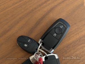Zils Volkswagen Amarok 2024 Pērnava, ar dzinēja tilpumu 3.00 L un nobraukumu 40 tūkst. km par 53900 €, foto 22 vietnē AUTOMOTO.COM.LV