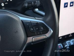 Blue Volkswagen Amarok 2024 in Parnu, with an engine capacity of 3.00 L and mileage of 41 thousand km for 49900 €, photo 22 on AUTOMOTO.COM.LV