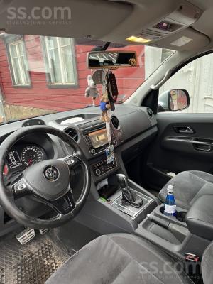 Zils Volkswagen Amarok 2015 Cēsis, ar dzinēja tilpumu 2.00 L un nobraukumu 406 tūkst. km par 9550 €, foto 8 vietnē AUTOMOTO.COM.LV