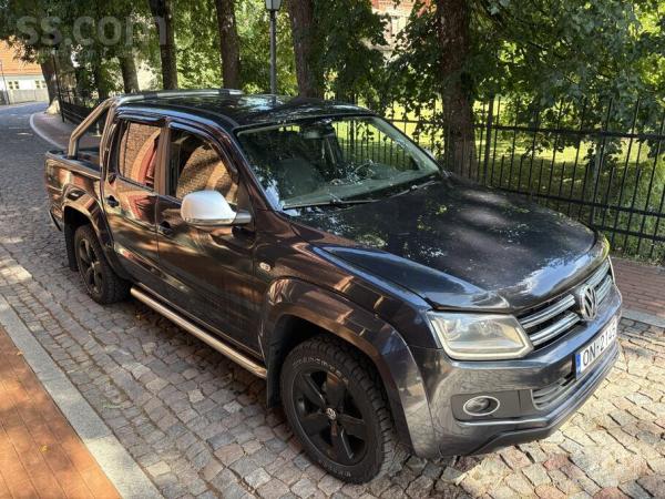 Синий Фольксваген Амарок 2015 в Цесис, объемом двигателя 2.00 л и пробегом 0 тыс. км за 12250 €, фото 4 на AUTOMOTO.COM.LV