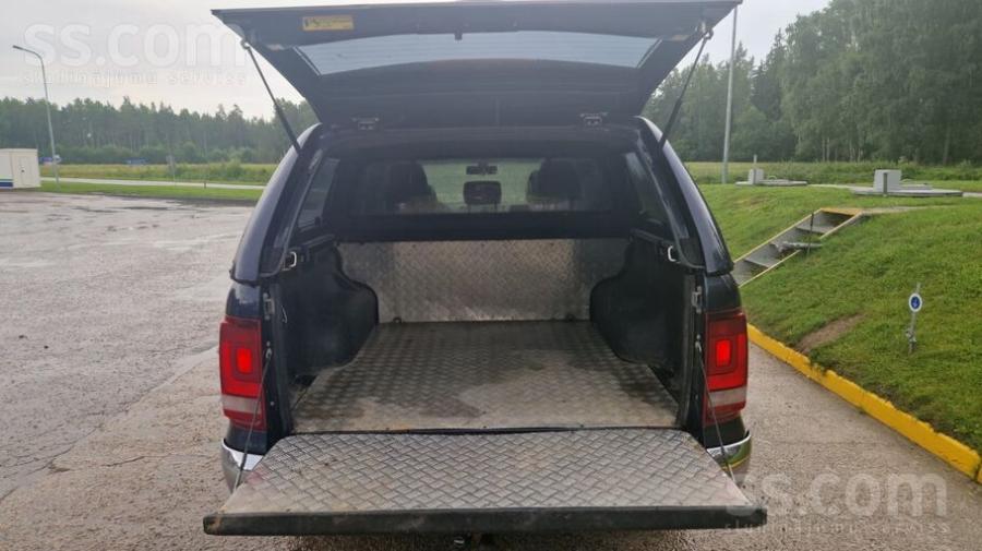 Zils Volkswagen Amarok 2015 Ogre, ar dzinēja tilpumu 2.00 L un nobraukumu 323 tūkst. km par 13000 €, foto 7 vietnē AUTOMOTO.COM.LV