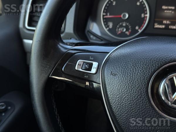 Zils Volkswagen Amarok 2017 Liepāja, ar dzinēja tilpumu 3.00 L un nobraukumu 245 tūkst. km par 19950 €, foto 9 vietnē AUTOMOTO.COM.LV