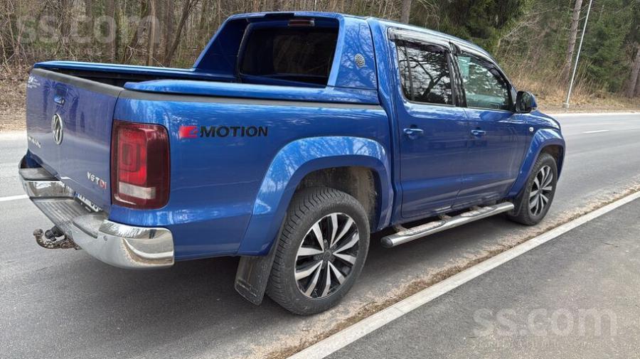 Zils Volkswagen Amarok 2017 Rīga, ar dzinēja tilpumu 3.00 L un nobraukumu 283 tūkst. km par 17000 €, foto 3 vietnē AUTOMOTO.COM.LV