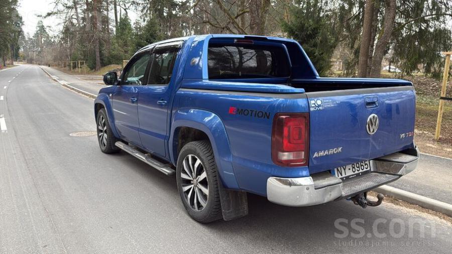 Zils Volkswagen Amarok 2017 Rīga, ar dzinēja tilpumu 3.00 L un nobraukumu 283 tūkst. km par 17000 €, foto 6 vietnē AUTOMOTO.COM.LV