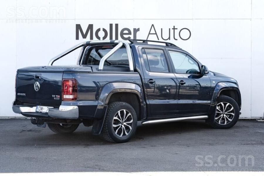 Blue Volkswagen Amarok 2018 in Riga, with an engine capacity of 3.00 L and mileage of 239 thousand km for 21850 €, photo 5 on AUTOMOTO.COM.LV