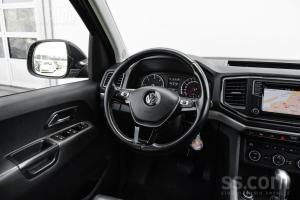 Blue Volkswagen Amarok 2018 in Riga, with an engine capacity of 3.00 L and mileage of 239 thousand km for 21850 €, photo 8 on AUTOMOTO.COM.LV