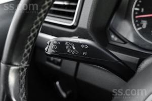 Blue Volkswagen Amarok 2018 in Riga, with an engine capacity of 3.00 L and mileage of 239 thousand km for 21850 €, photo 12 on AUTOMOTO.COM.LV