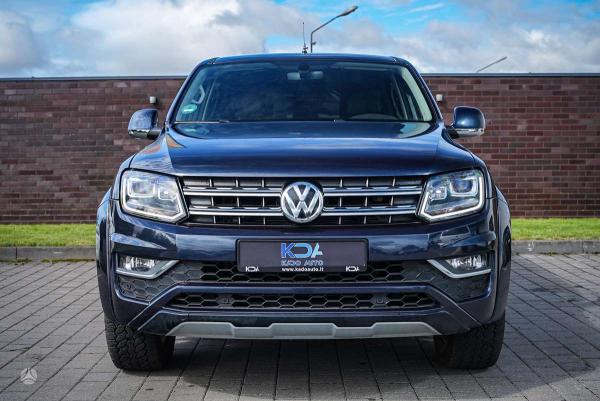 Blue Volkswagen Amarok 2020 in Marijampole, with an engine capacity of 2.97 L and mileage of 195 thousand km for 21950 €, photo 3 on AUTOMOTO.COM.LV