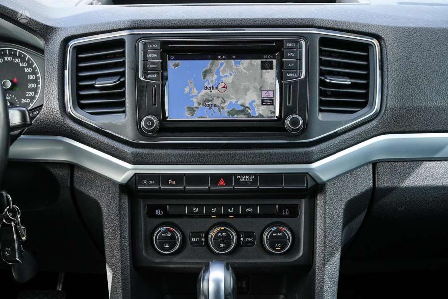 Zils Volkswagen Amarok 2020 Marijampole, ar dzinēja tilpumu 2.97 L un nobraukumu 195 tūkst. km par 21950 €, foto 18 vietnē AUTOMOTO.COM.LV