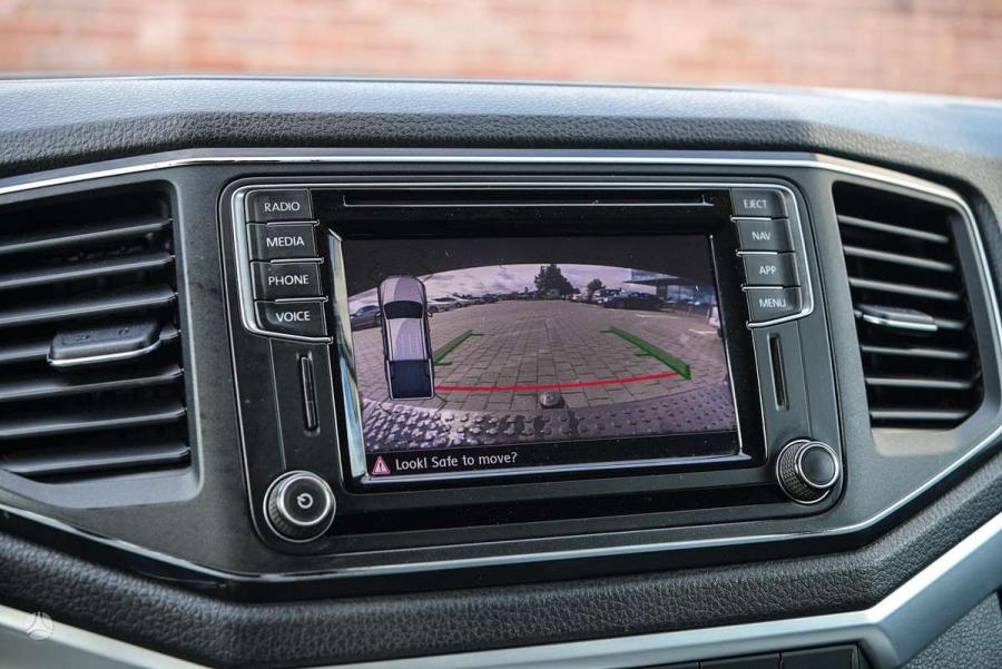 Zils Volkswagen Amarok 2020 Marijampole, ar dzinēja tilpumu 2.97 L un nobraukumu 195 tūkst. km par 21950 €, foto 19 vietnē AUTOMOTO.COM.LV