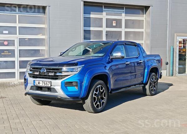 Blue Volkswagen Amarok 2023 in Liepaja, with an engine capacity of 3.00 L and mileage of 40 thousand km for 48000 €, photo 1 on AUTOMOTO.COM.LV