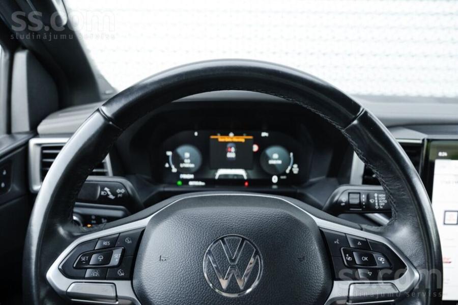 Zils Volkswagen Amarok 2024 Rīga, ar dzinēja tilpumu 3.00 L un nobraukumu 80 tūkst. km par 42900 €, foto 12 vietnē AUTOMOTO.COM.LV