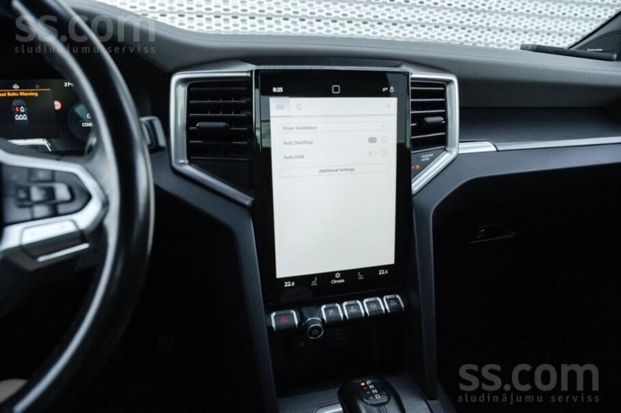 Zils Volkswagen Amarok 2024 Rīga, ar dzinēja tilpumu 3.00 L un nobraukumu 80 tūkst. km par 42900 €, foto 13 vietnē AUTOMOTO.COM.LV