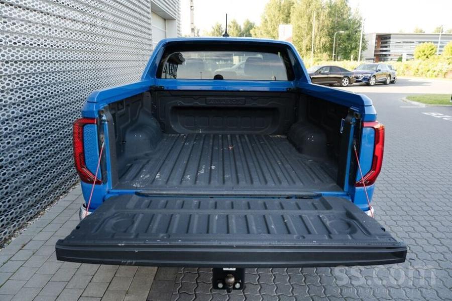 Zils Volkswagen Amarok 2024 Rīga, ar dzinēja tilpumu 3.00 L un nobraukumu 80 tūkst. km par 42900 €, foto 22 vietnē AUTOMOTO.COM.LV